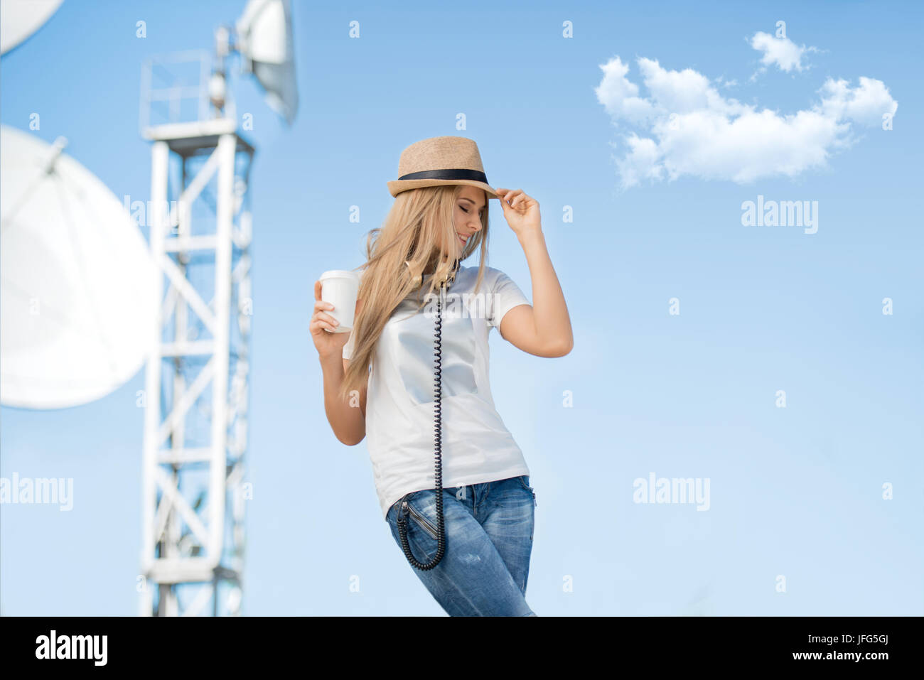 Morning broadcast hi-res stock photography and images - Alamy