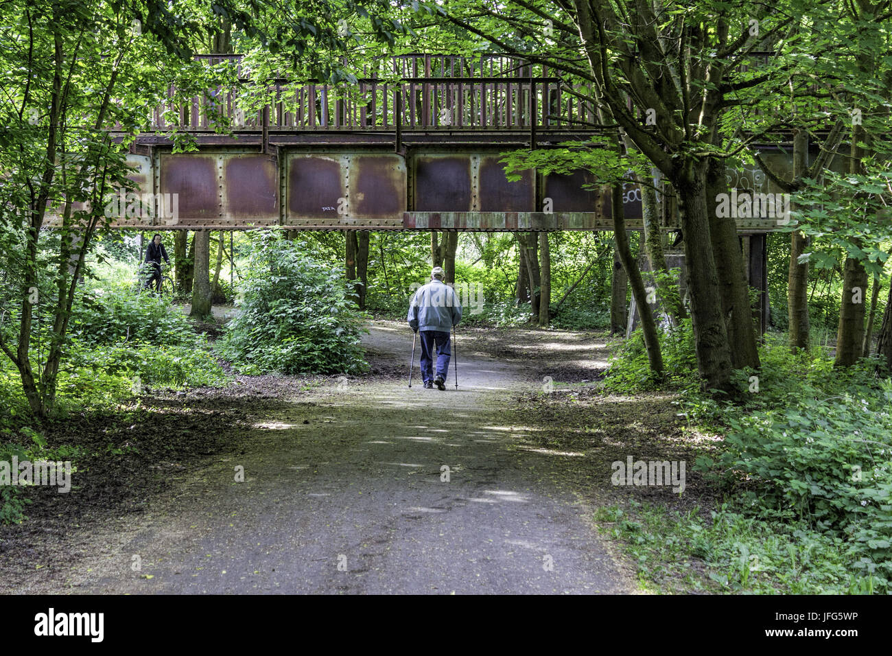 Walks shadow hi-res stock photography and images - Alamy