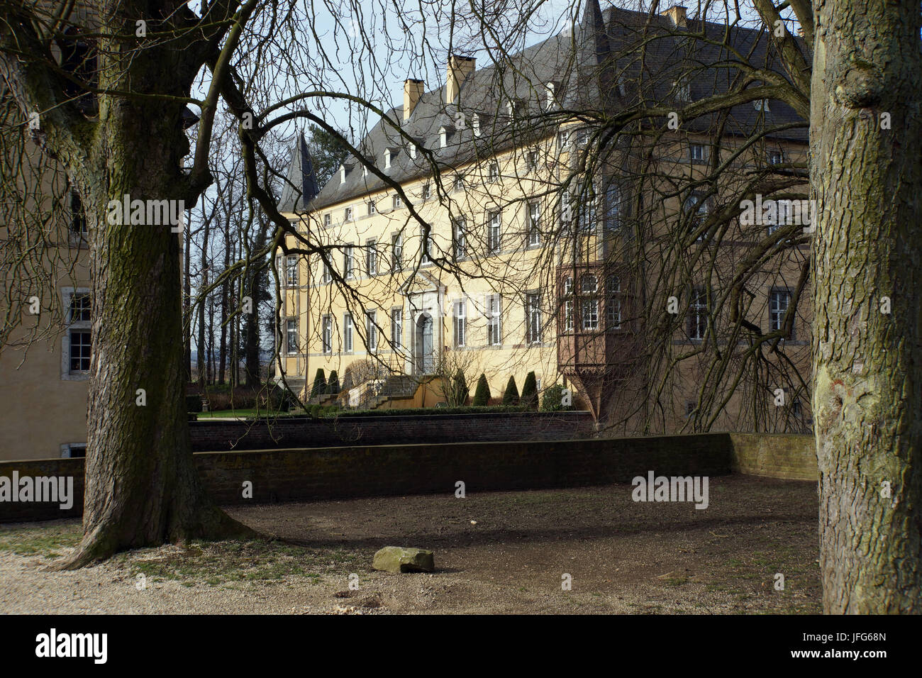 water castle Burg Adendorf Stock Photo - Alamy