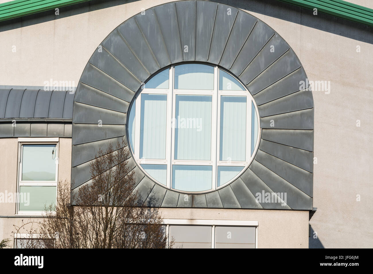 Modern glass roof circular hi-res stock photography and images - Alamy