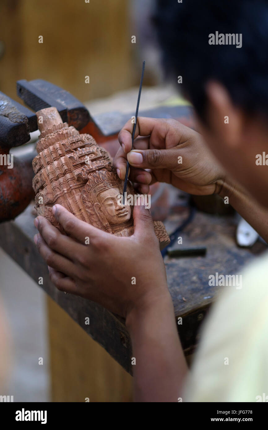 Cambodian Crafts Stock Photos & Cambodian Crafts Stock Images - Alamy