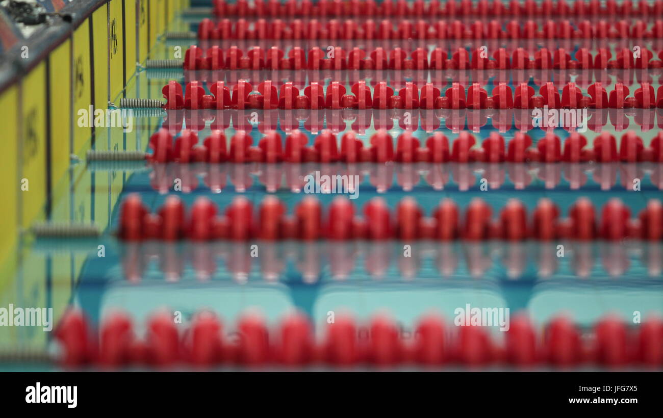 Start markers hi-res stock photography and images - Alamy