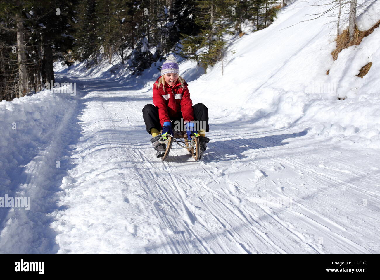 Rodeln rodelbahn winter hi-res stock photography and images - Alamy