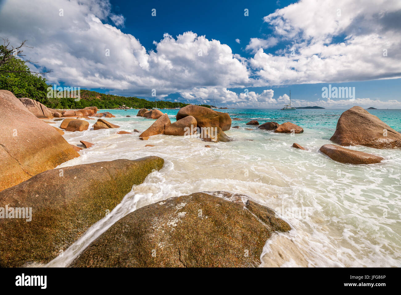 Beautiful beach at Seychelles Stock Photo - Alamy