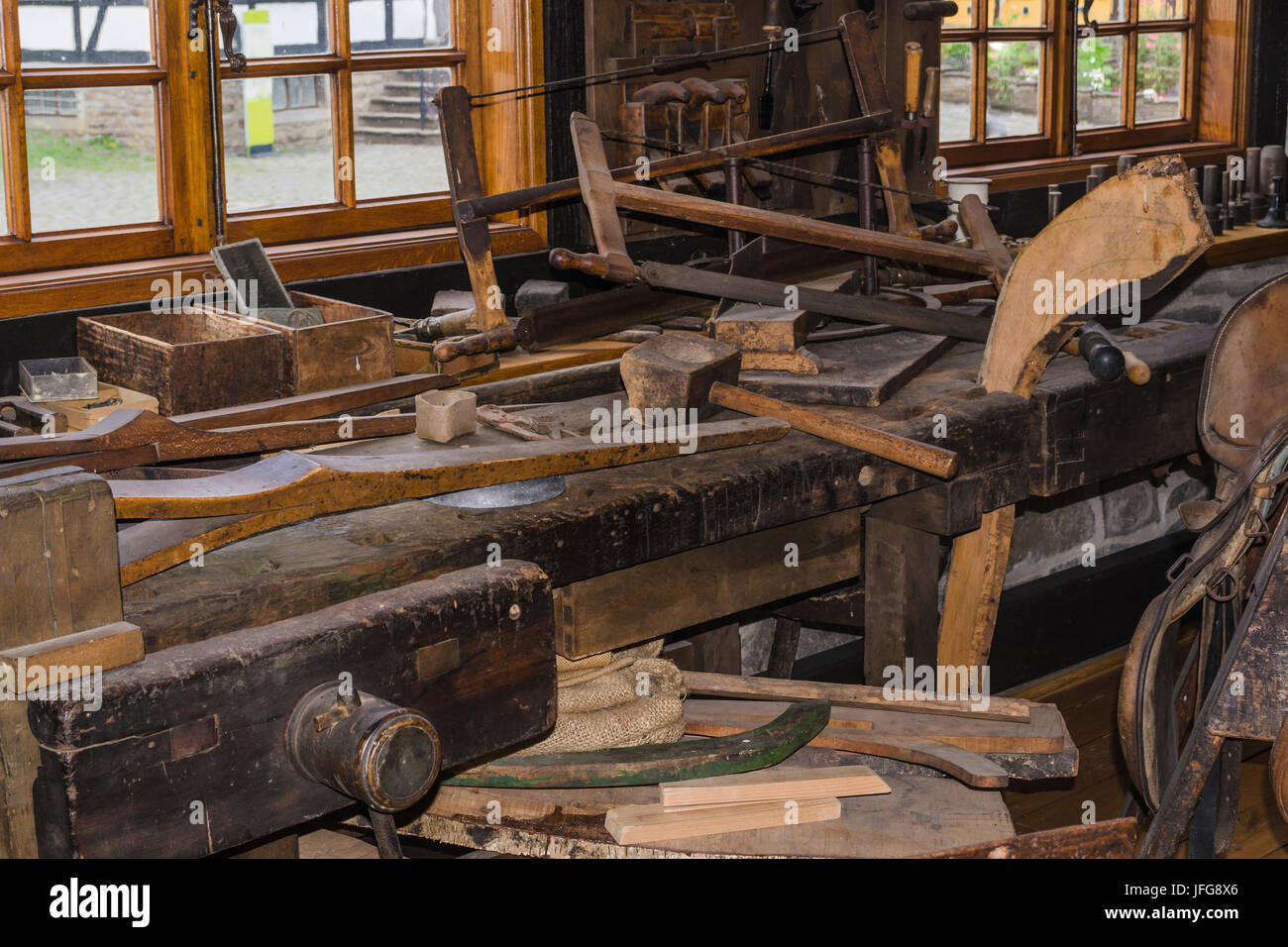 Old carpenter workshop hi-res stock photography and images - Alamy