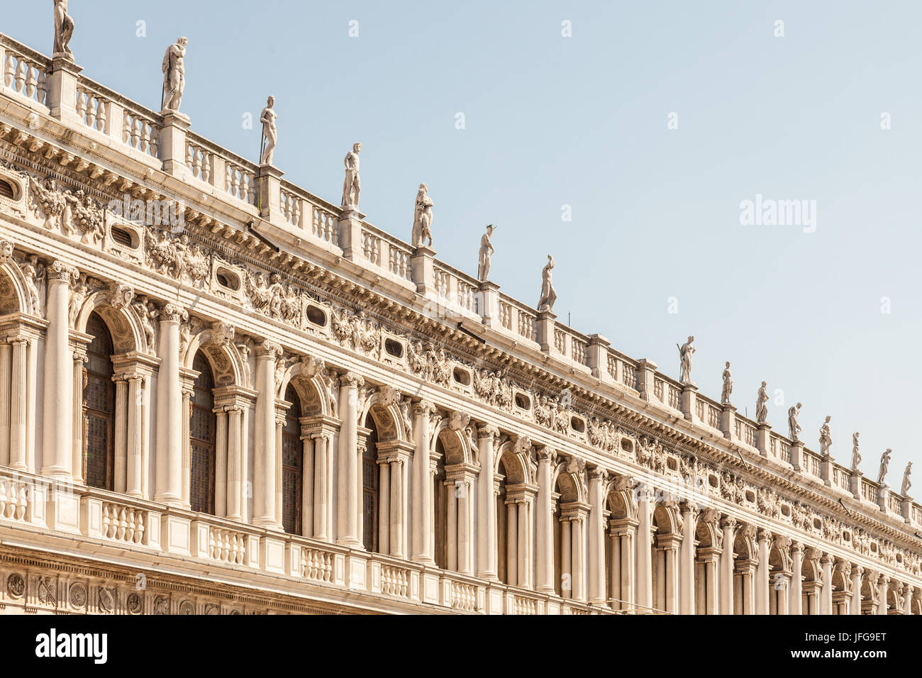 Venice, Italy - Columns perspective Stock Photo - Alamy