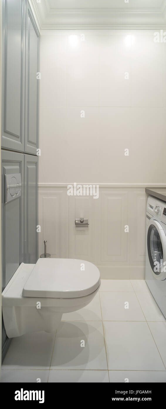 white wc washing machine Stock Photo - Alamy