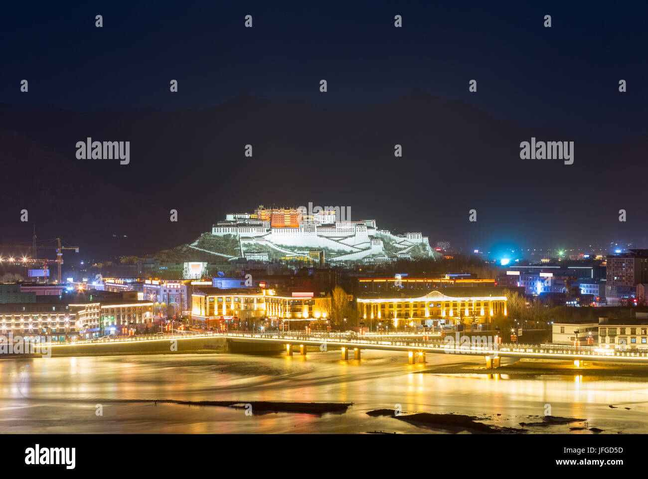 Lhasa bridge hi-res stock photography and images - Alamy