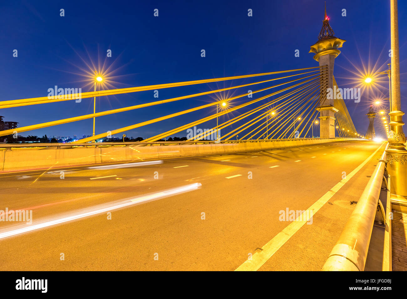 Nonthaburi bridge hi-res stock photography and images - Alamy