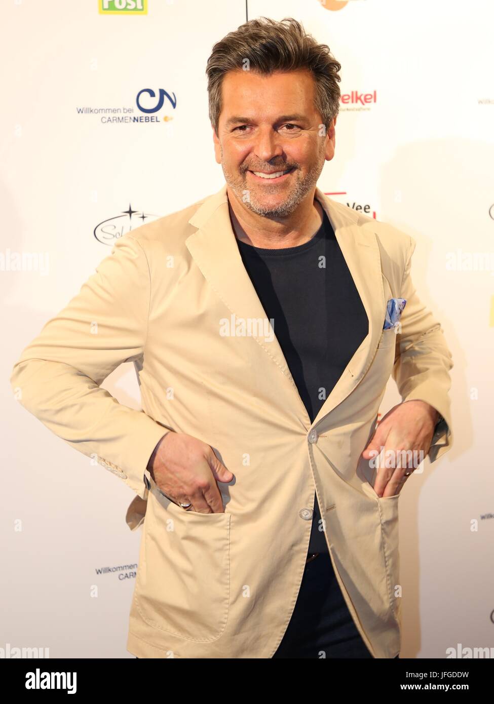 Jimmy Thomas High Resolution Stock Photography and Images - Alamy