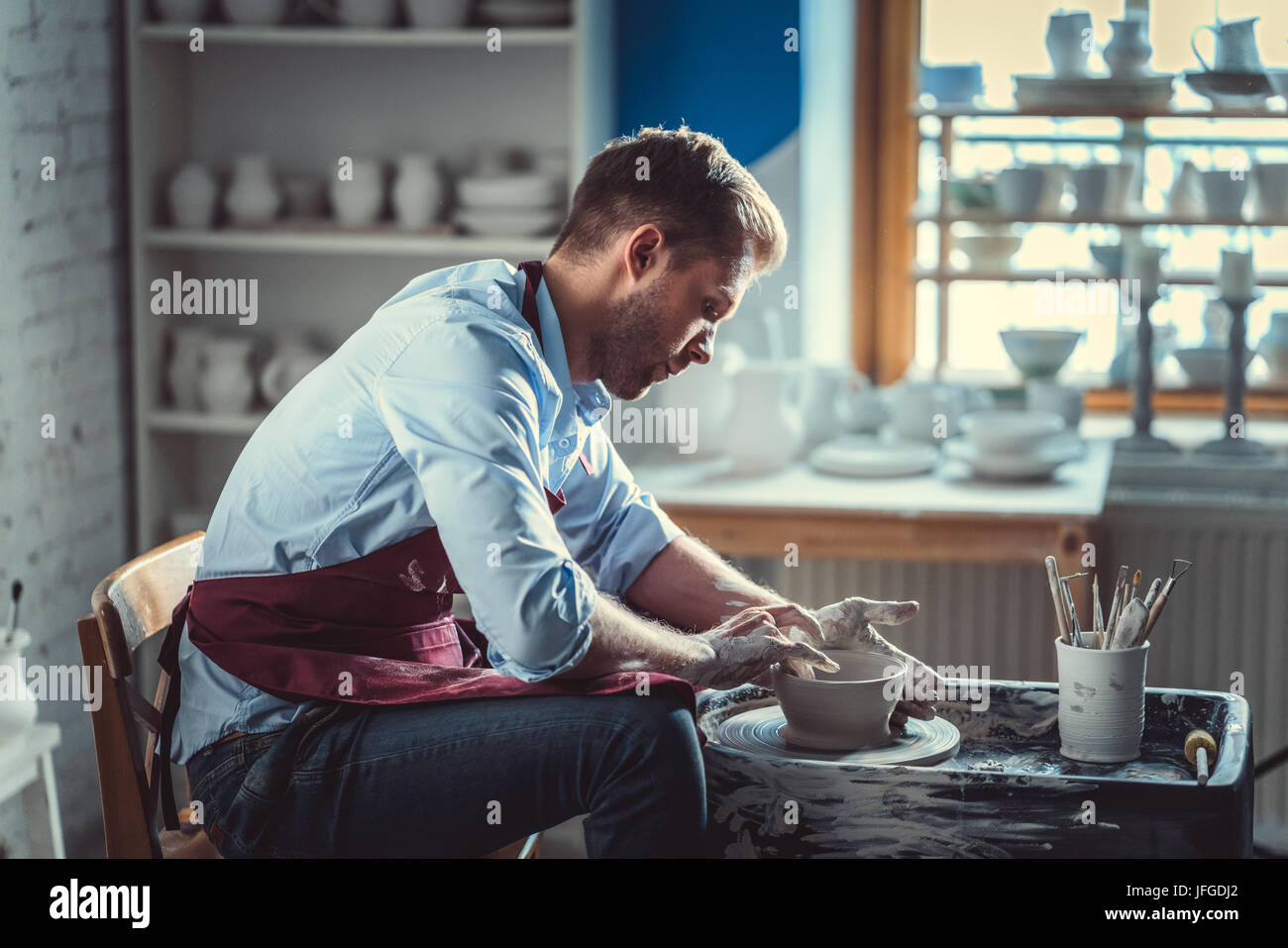 Potter working at wheel hi-res stock photography and images - Alamy