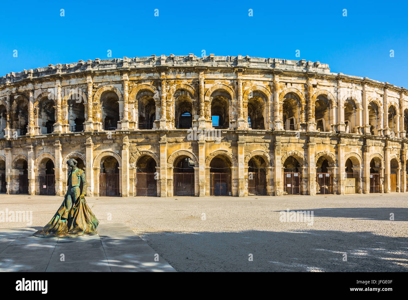 Amphitheater of nimes hi-res stock photography and images - Alamy