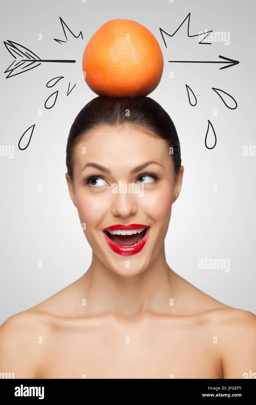 Red arrow piercing hi-res stock photography and images - Alamy