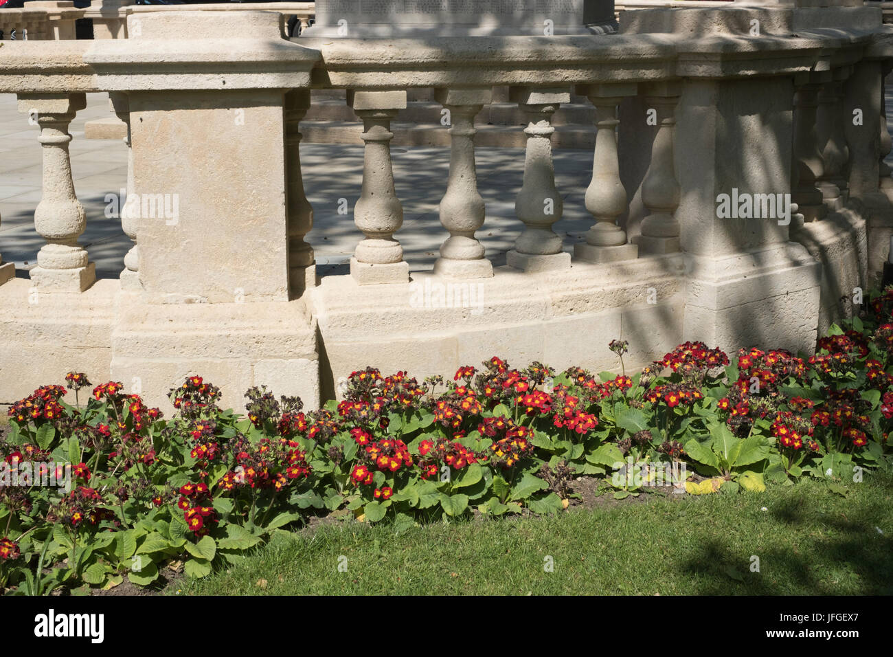 Cheltenham war memorial hi-res stock photography and images - Alamy