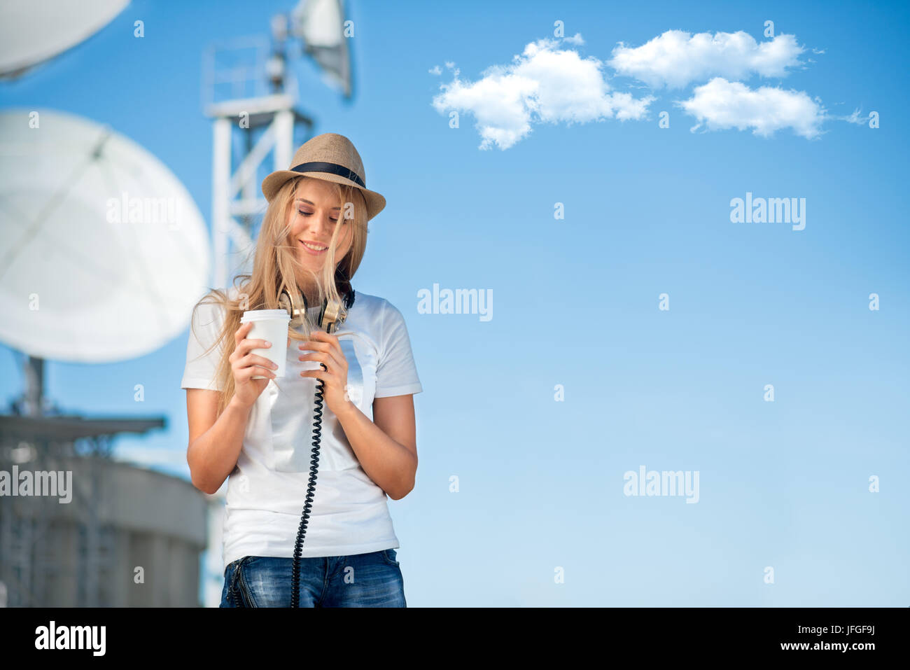 Reception of broadcast signals hi-res stock photography and images - Alamy