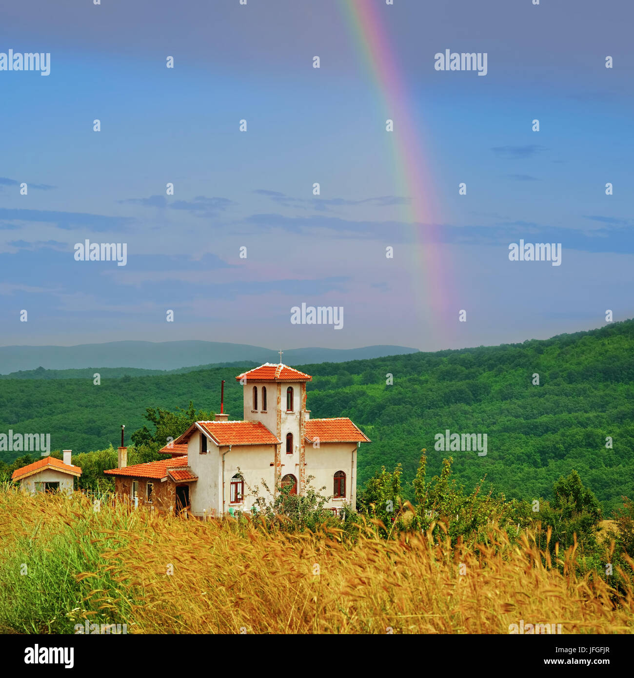 Hillside chapel home hi-res stock photography and images - Alamy