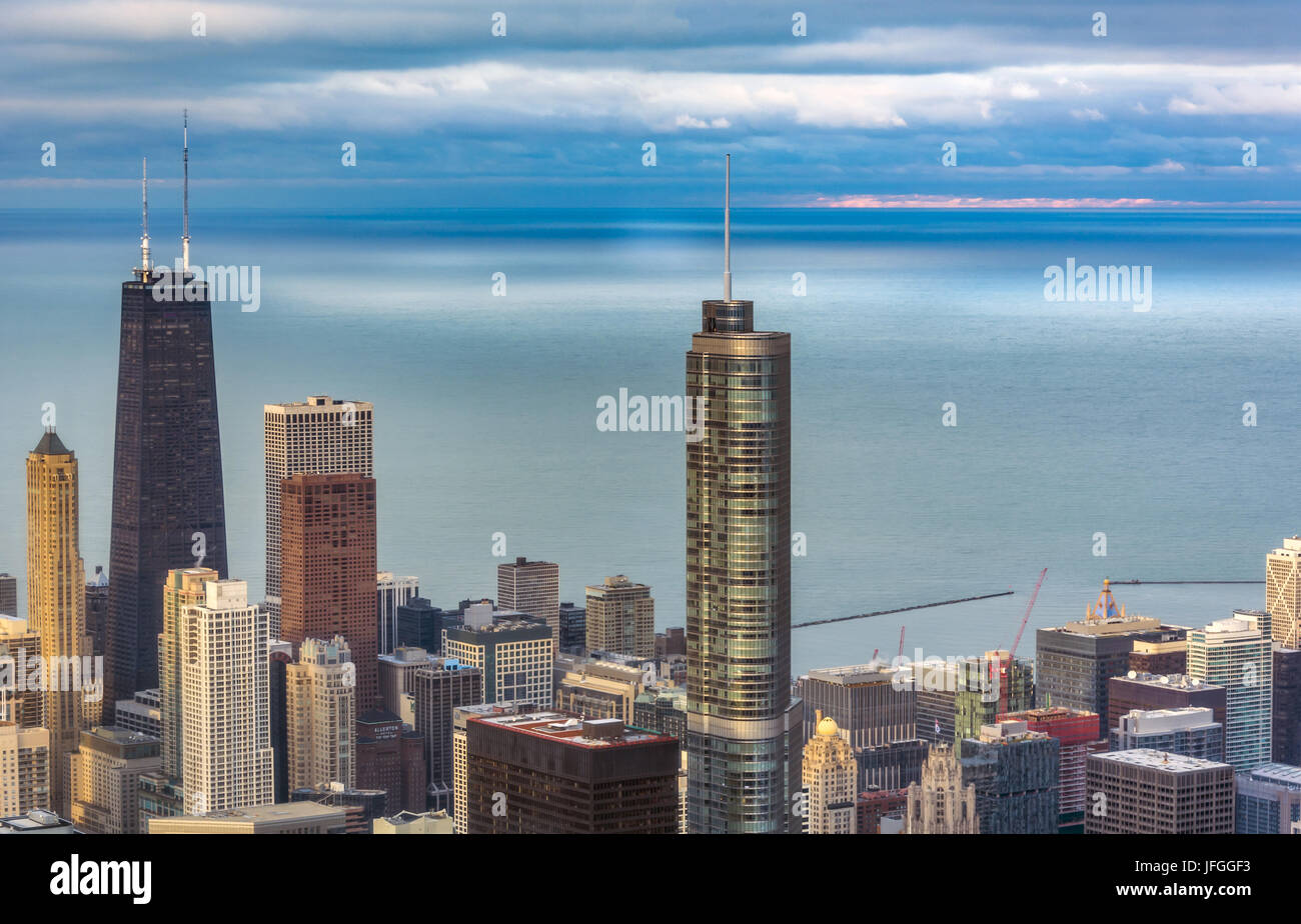 Aerial view of Trump Tower in Chicago Stock Photo - Alamy