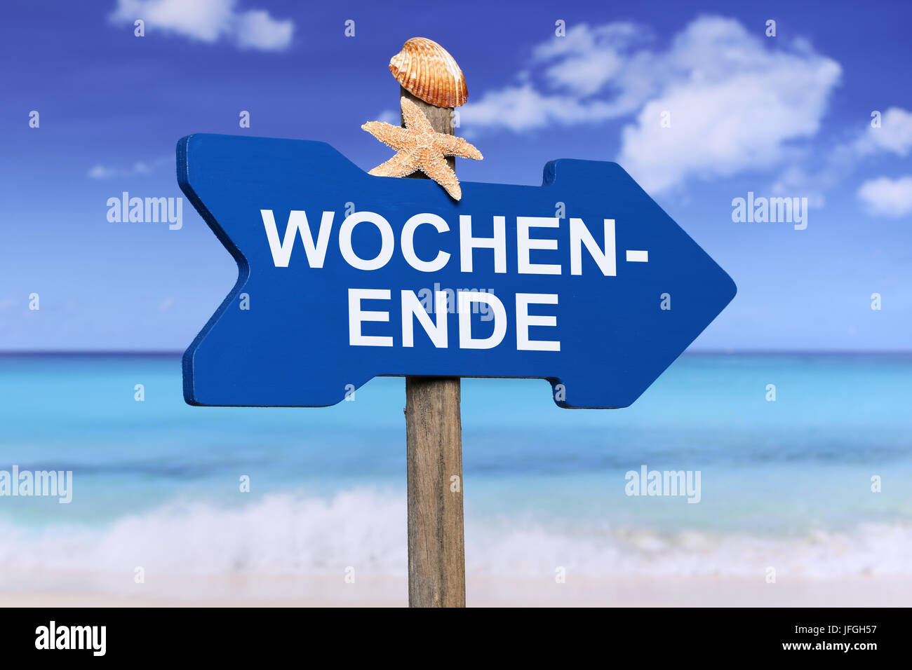 Wochenende mit Strand und Meer in den Ferien im Sommer Stock Photo - Alamy