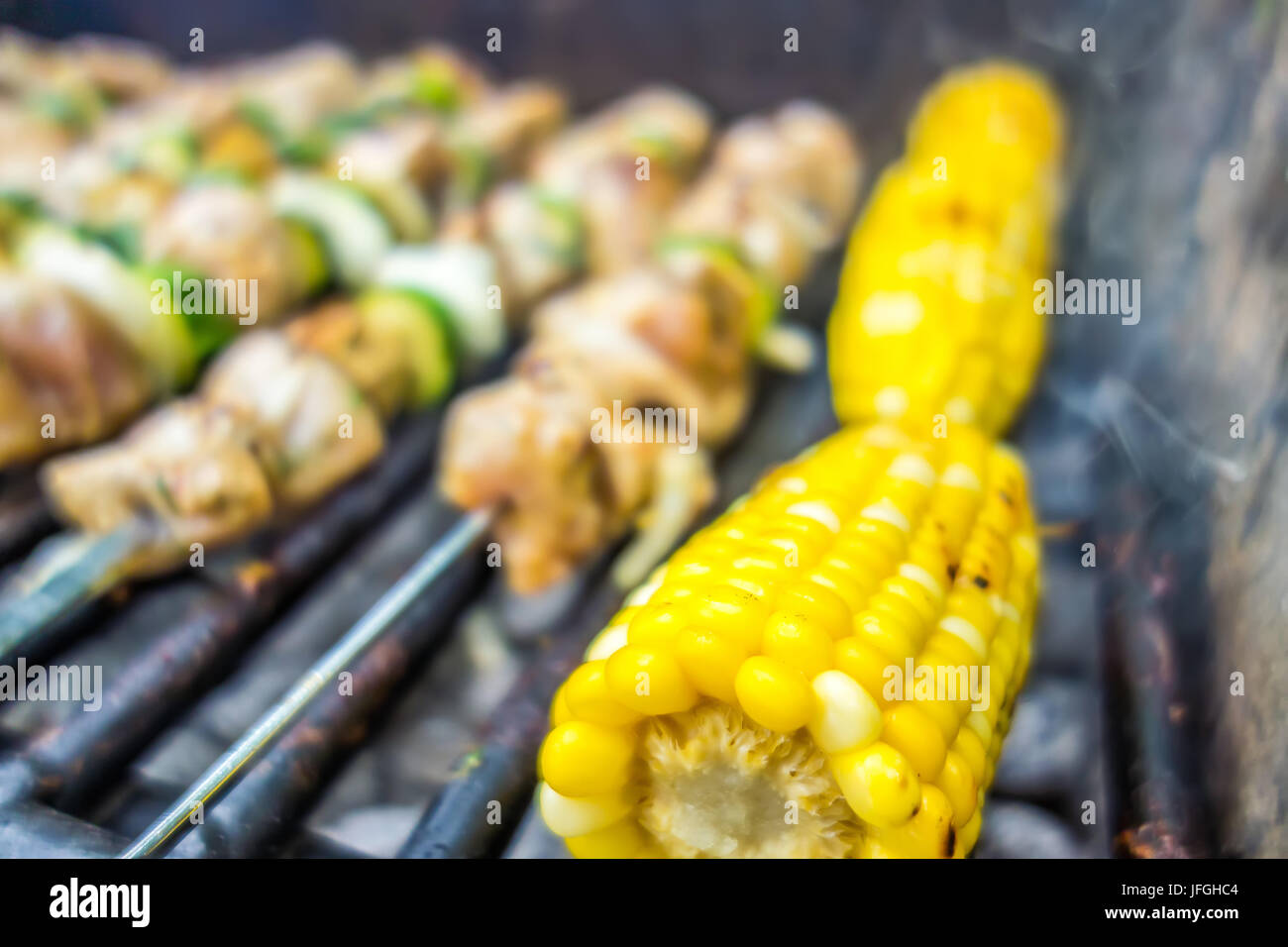 steak shishkabob skewers with vegitables cooking o Stock Photo - Alamy