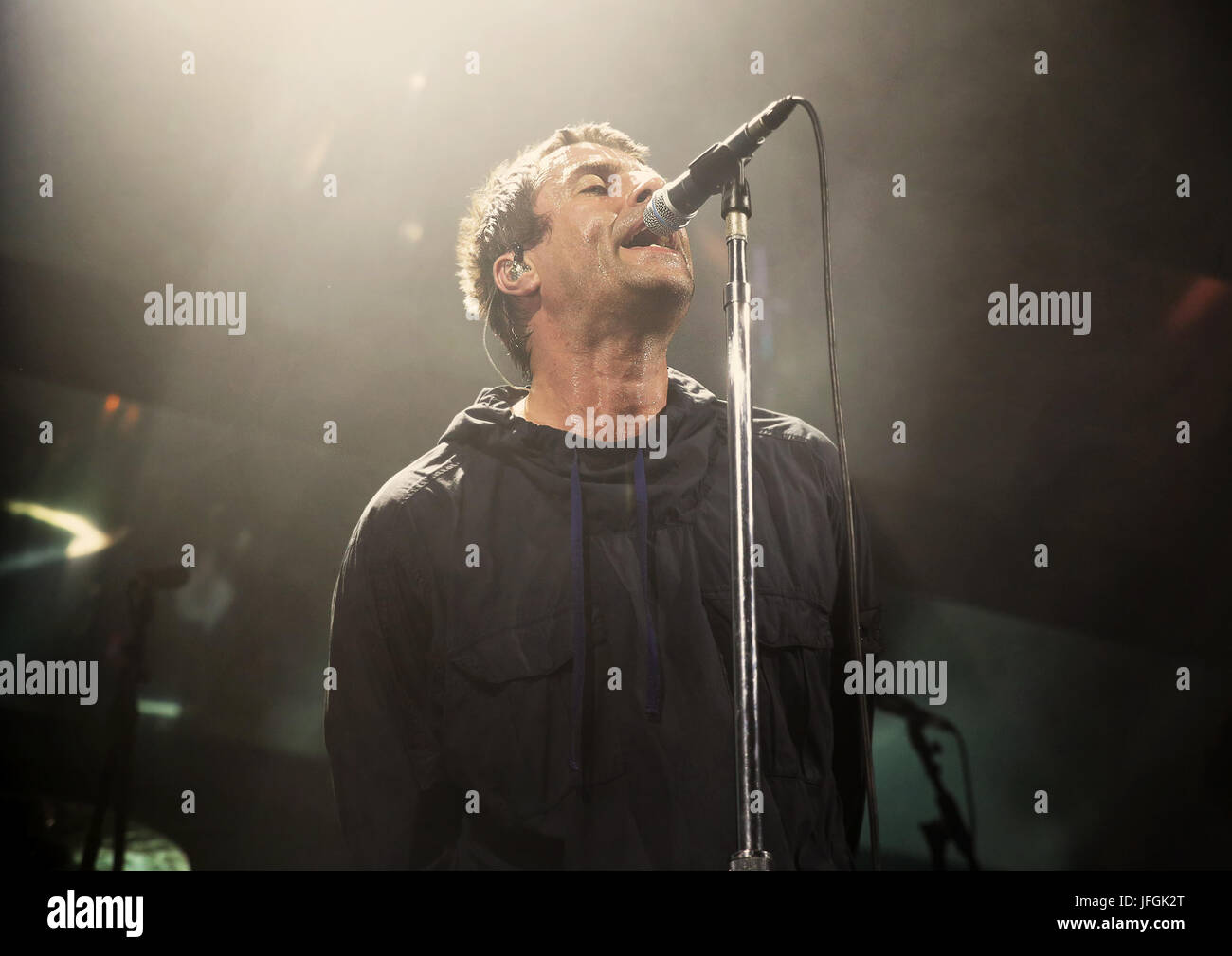 Liam Gallagher performs at fundraising concert for Manchester terror ...