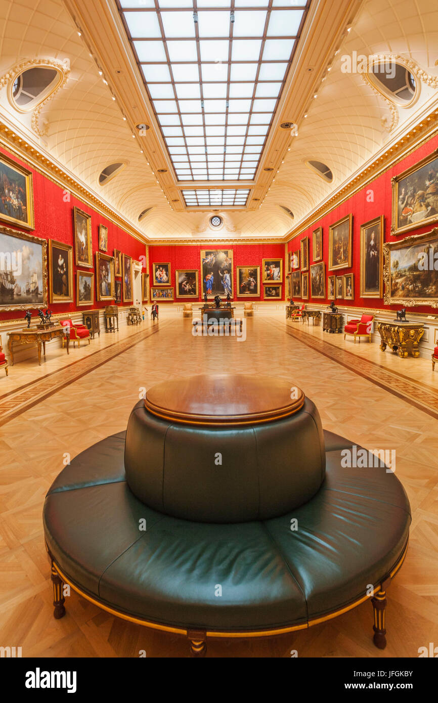 Wallace collection london hi-res stock photography and images - Alamy
