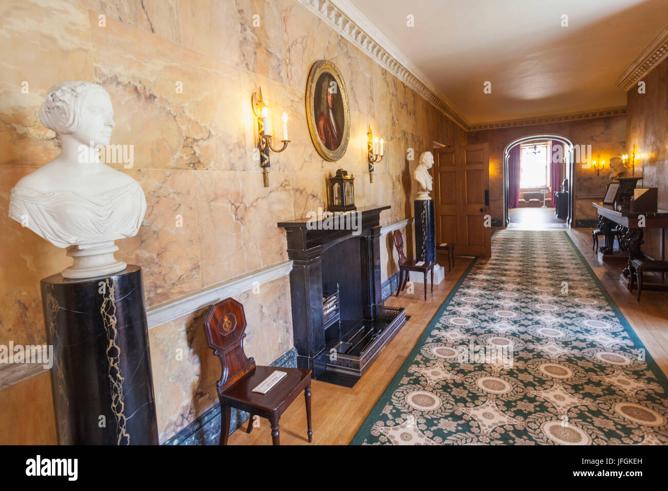 Mottisfont House High Resolution Stock Photography and Images - Alamy