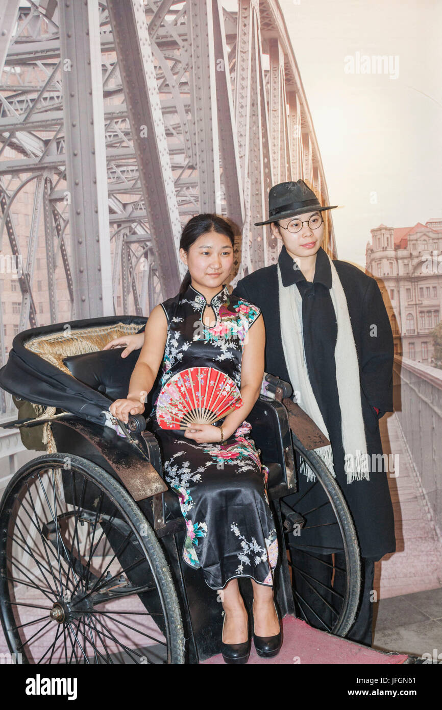 Shanghai 1920s Fashion