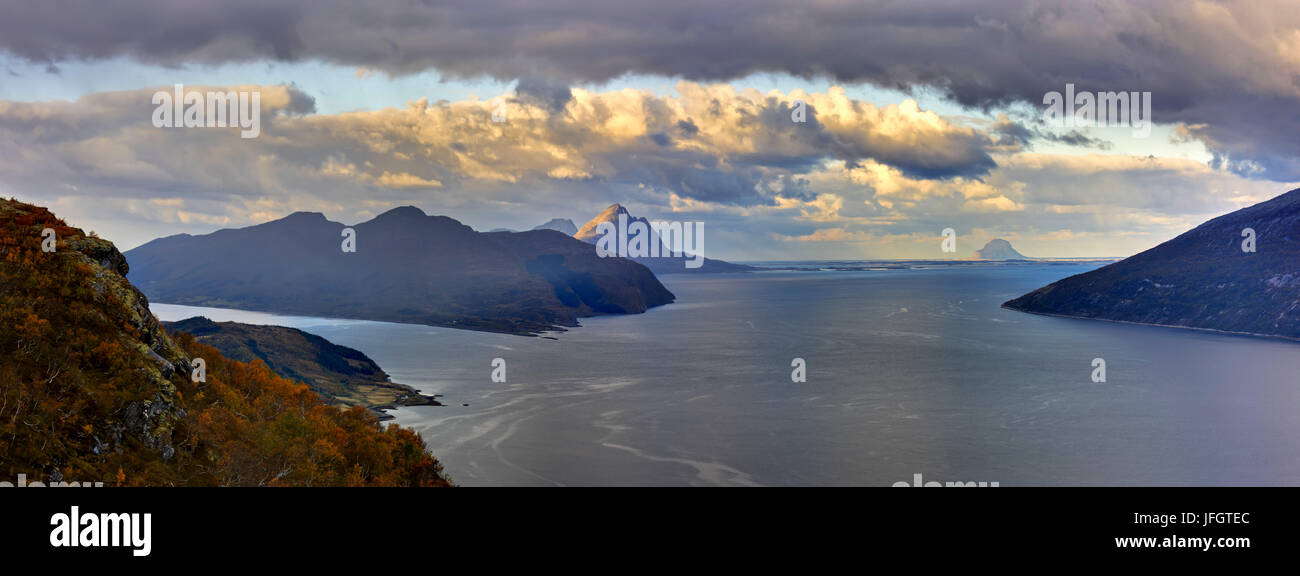 Nesna Norway High Resolution Stock Photography and Images - Alamy