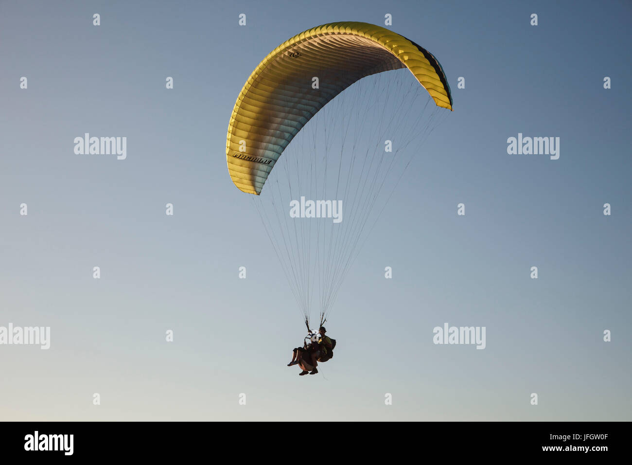 Chile, Maintencillo, paragliding, the Pacific Stock Photo - Alamy