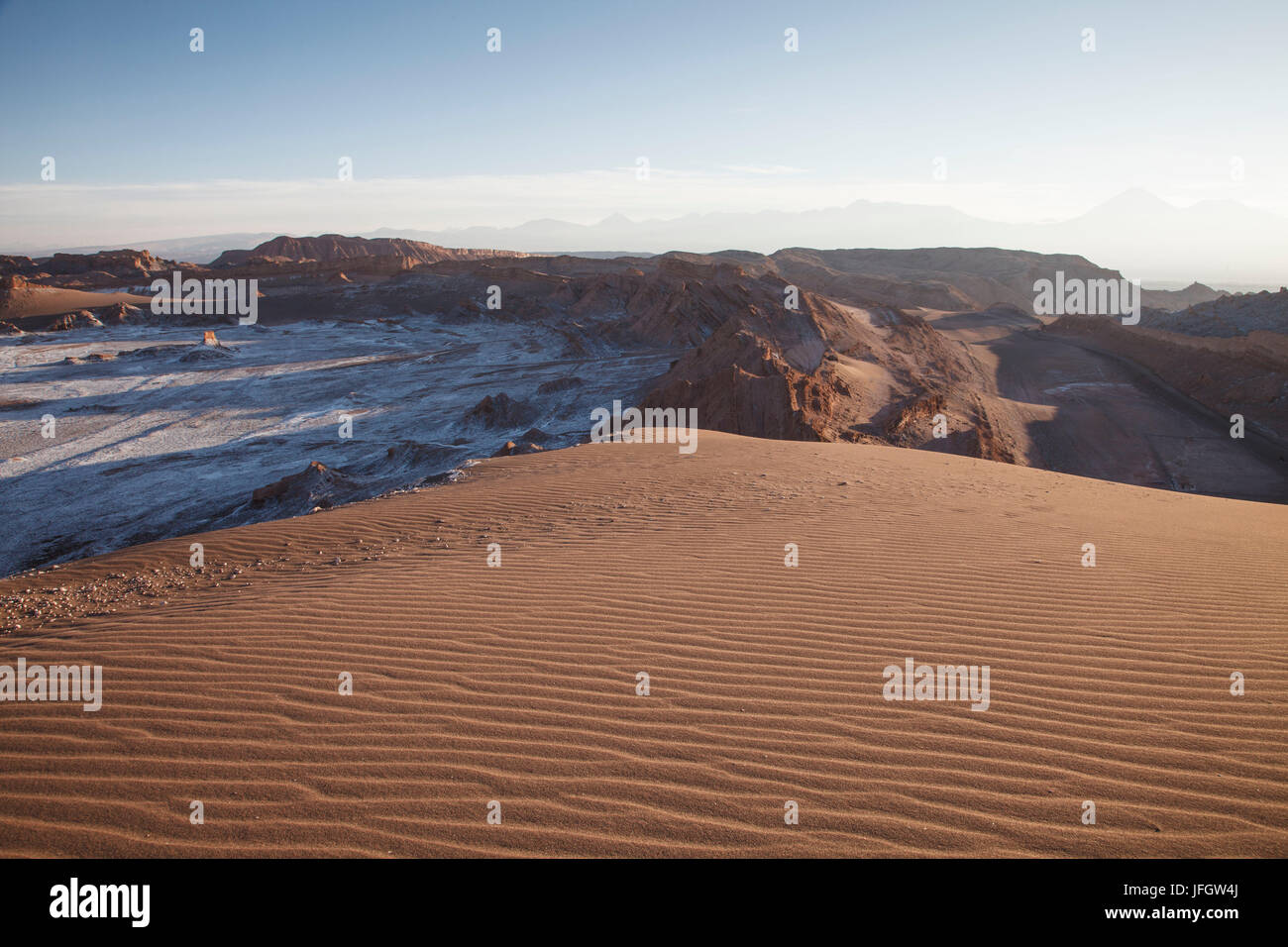 Chile, Valle de la Luna, sunrise, Sand dune Stock Photo - Alamy