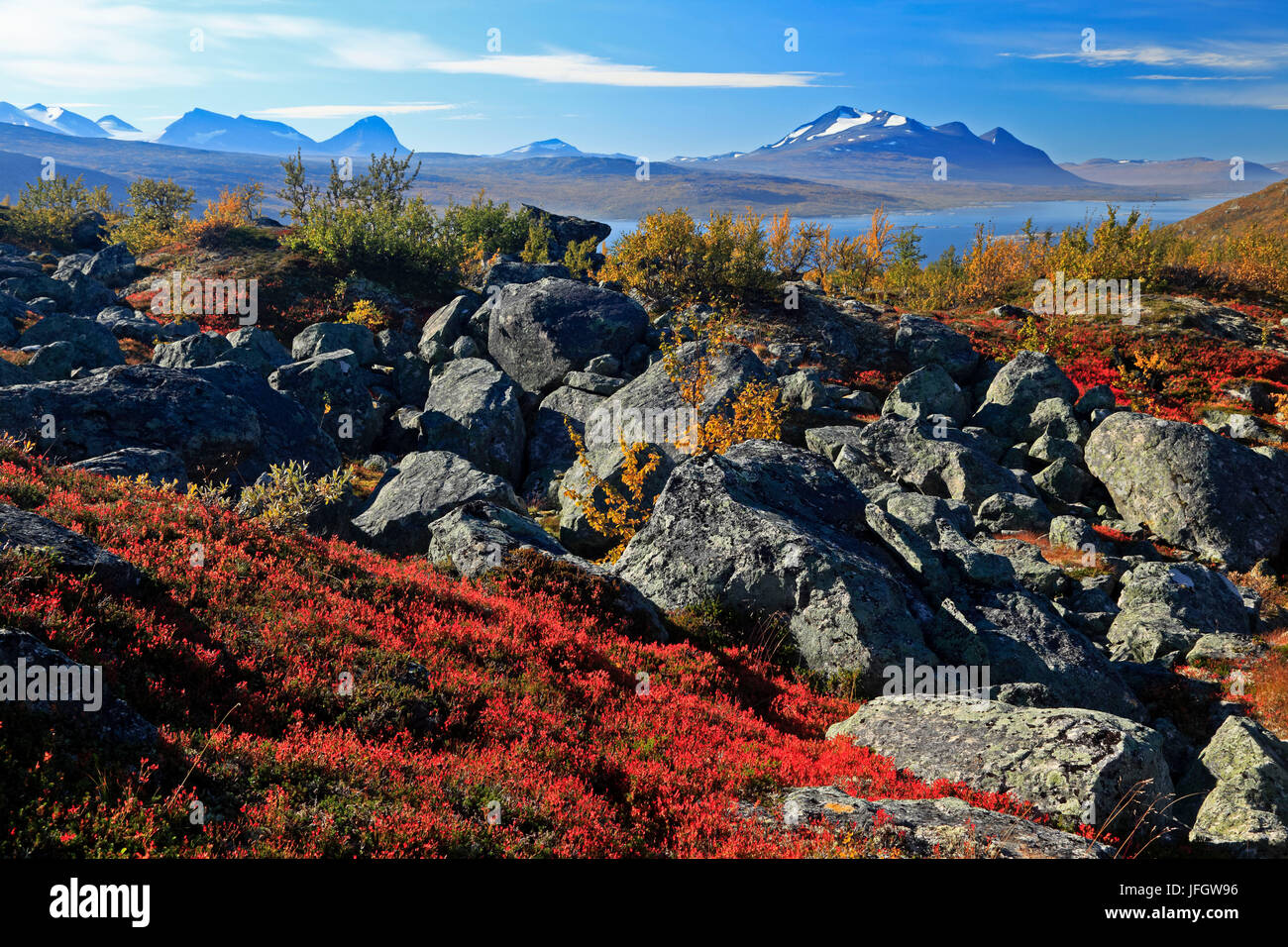 Mountain akka hi-res stock photography and images - Alamy