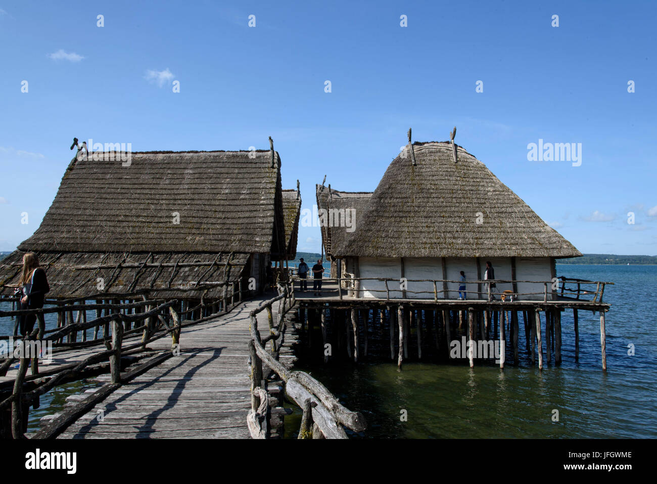 Building stilts hi-res stock photography and images - Alamy