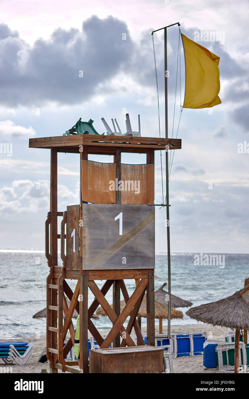 Lifeguards on beach hi-res stock photography and images - Alamy