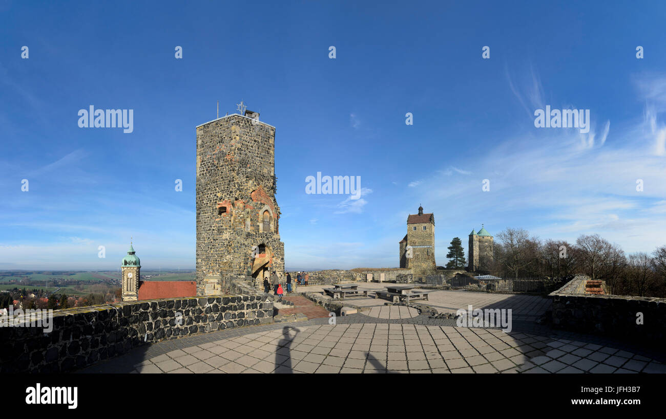 Town church and castle Stolpen: 7-pointed tower, vertical tower and ...