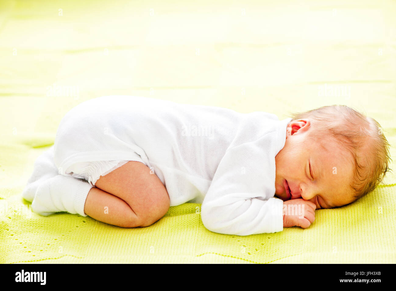 One week old baby human hi-res stock photography and images - Alamy