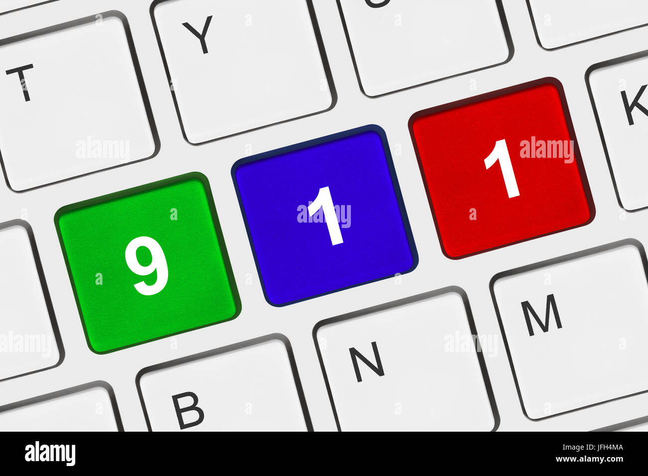 Computer keyboard with 911 key Stock Photo - Alamy