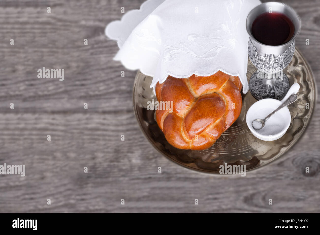 Jewish wine cup hi-res stock photography and images - Alamy