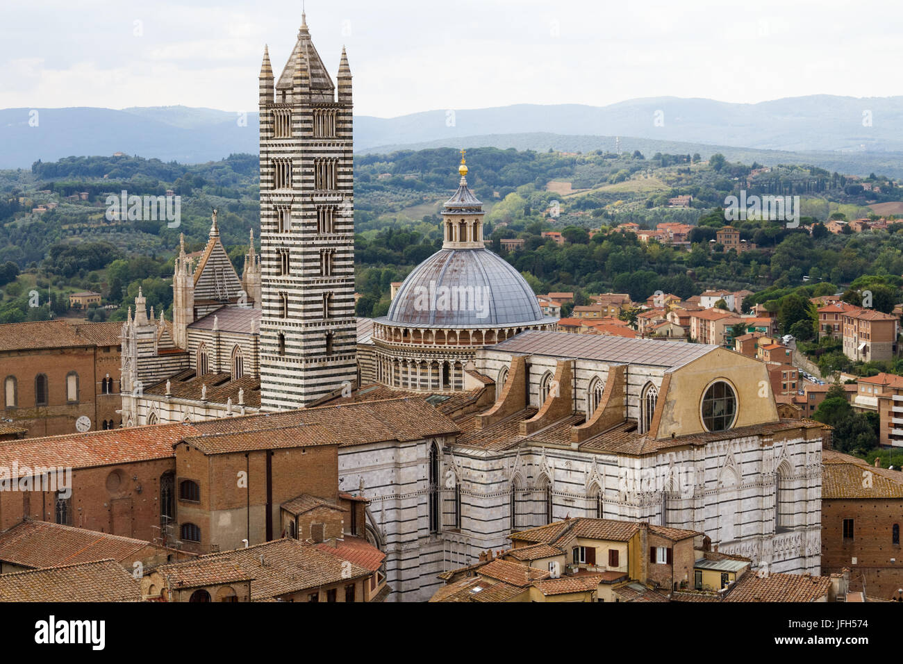 Altstadt von siena hi-res stock photography and images - Alamy