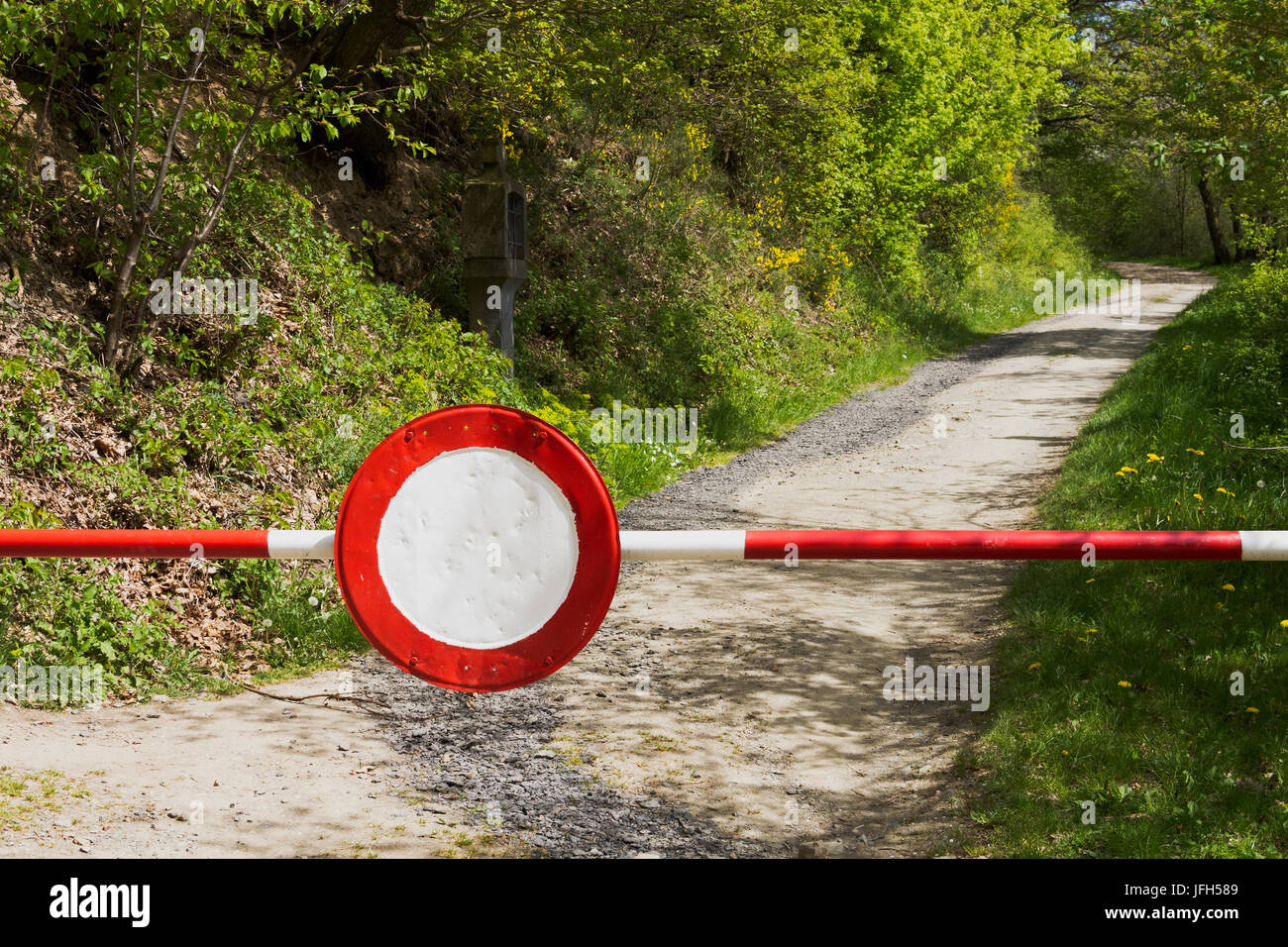 barred farm track Stock Photo - Alamy