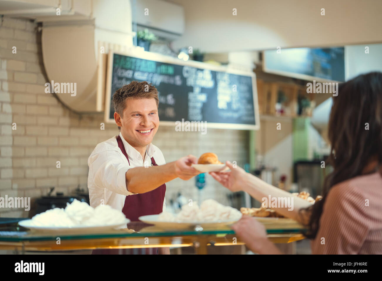 Girl in bakery hi-res stock photography and images - Alamy