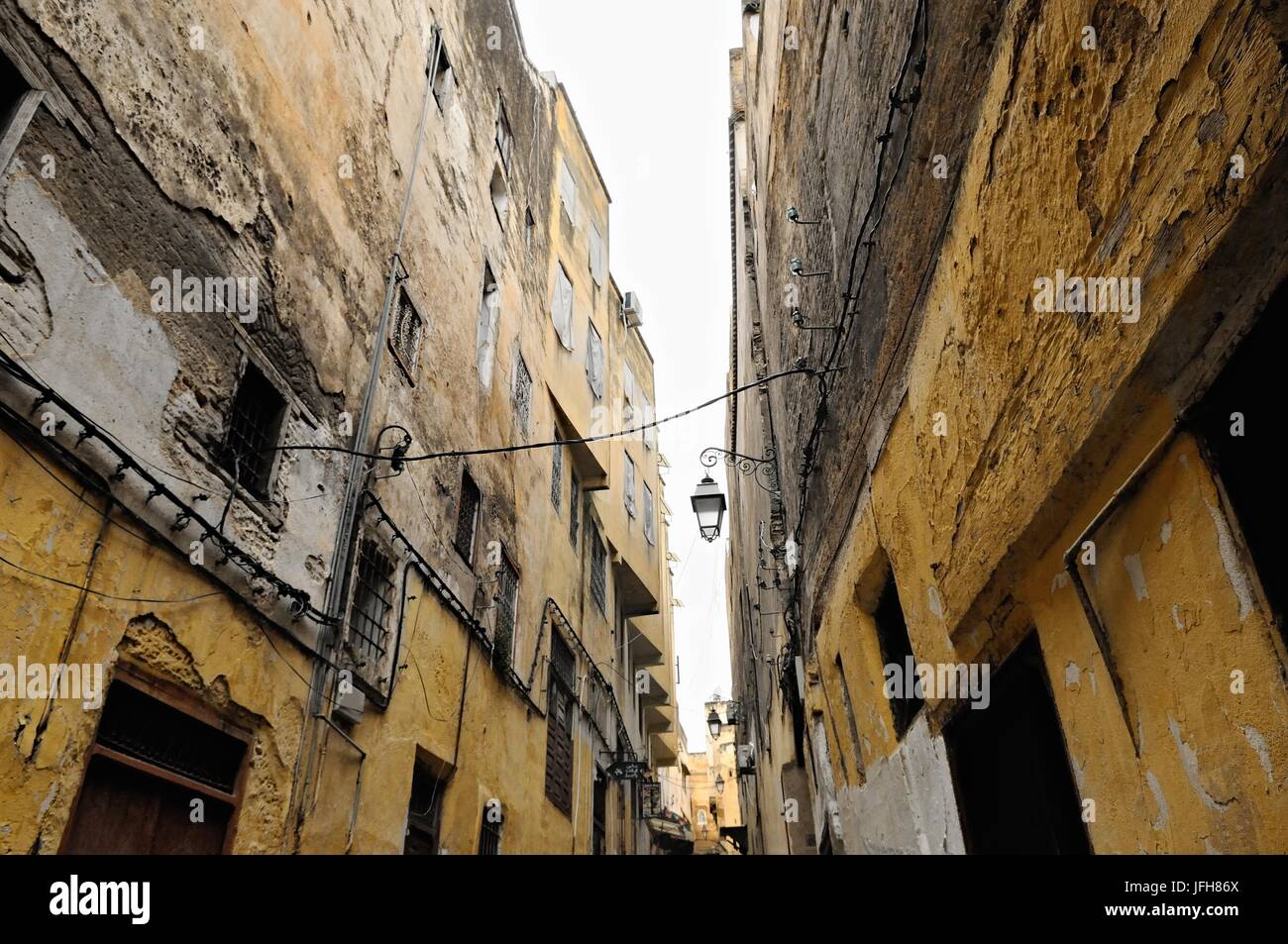Urban canyons Fes Morocco Stock Photo - Alamy