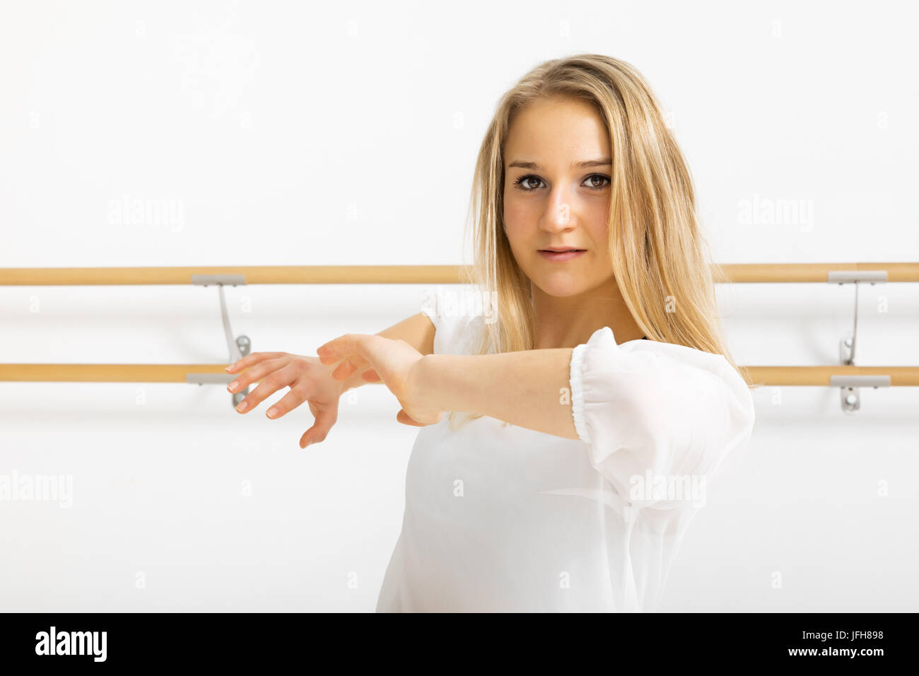 female dancer in action Stock Photo - Alamy