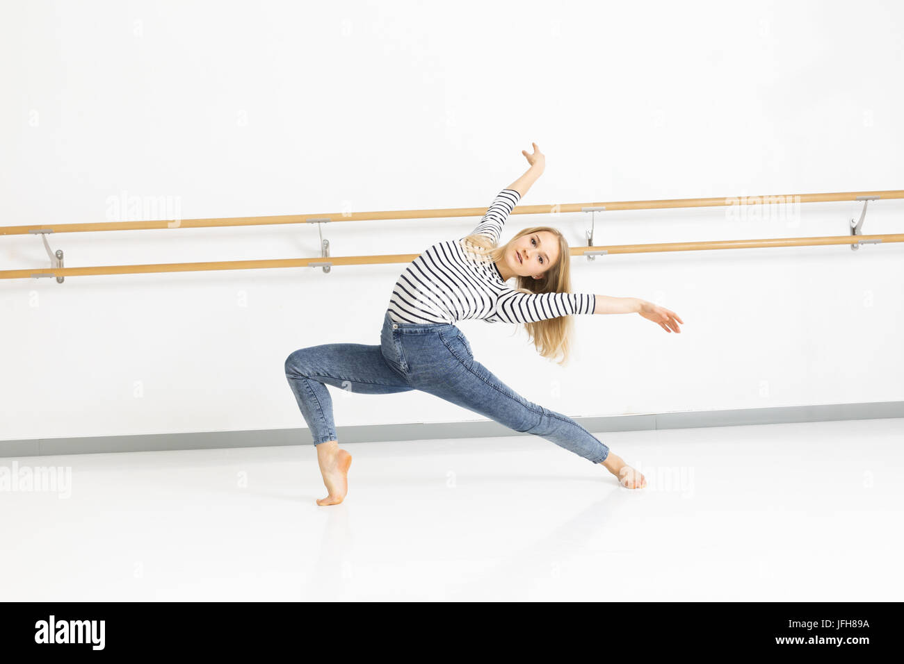 female dancer in action Stock Photo - Alamy