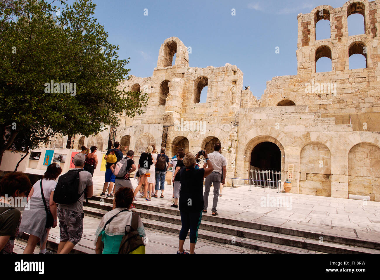 Tourists pay visit to the Parthenon, Athens (Greece Stock Photo - Alamy