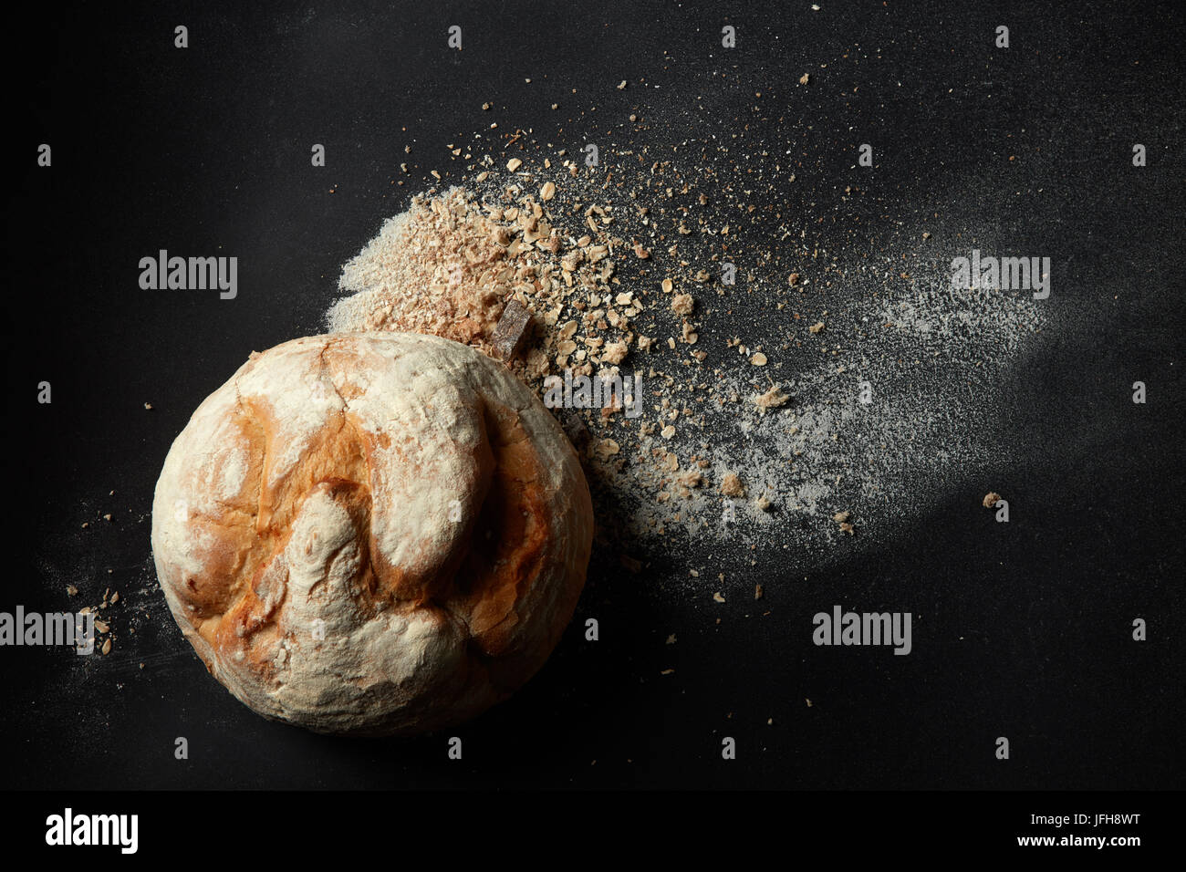 Fresh delicious bread hi-res stock photography and images - Alamy