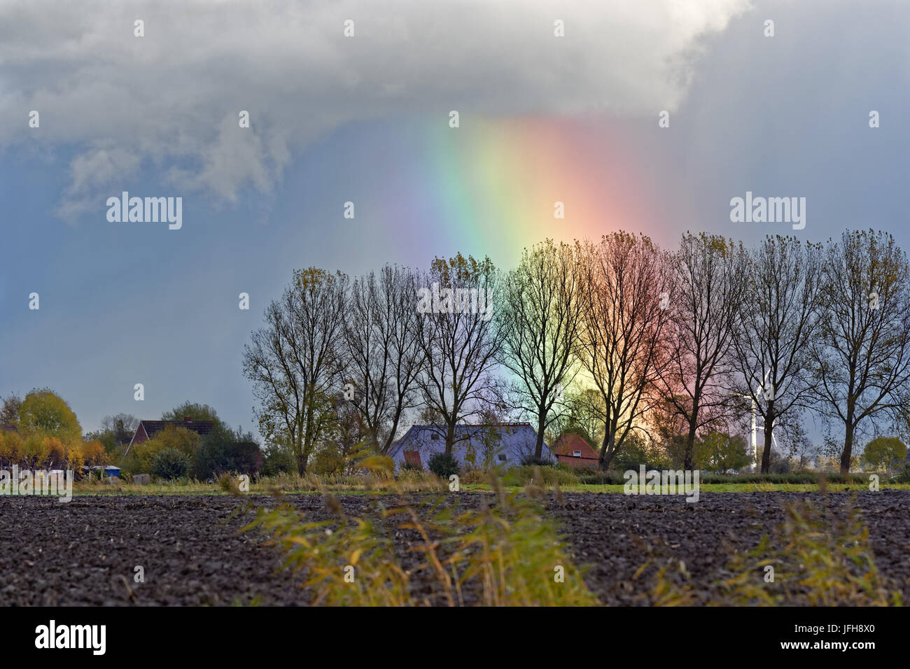 Rainbow wide hi-res stock photography and images - Alamy