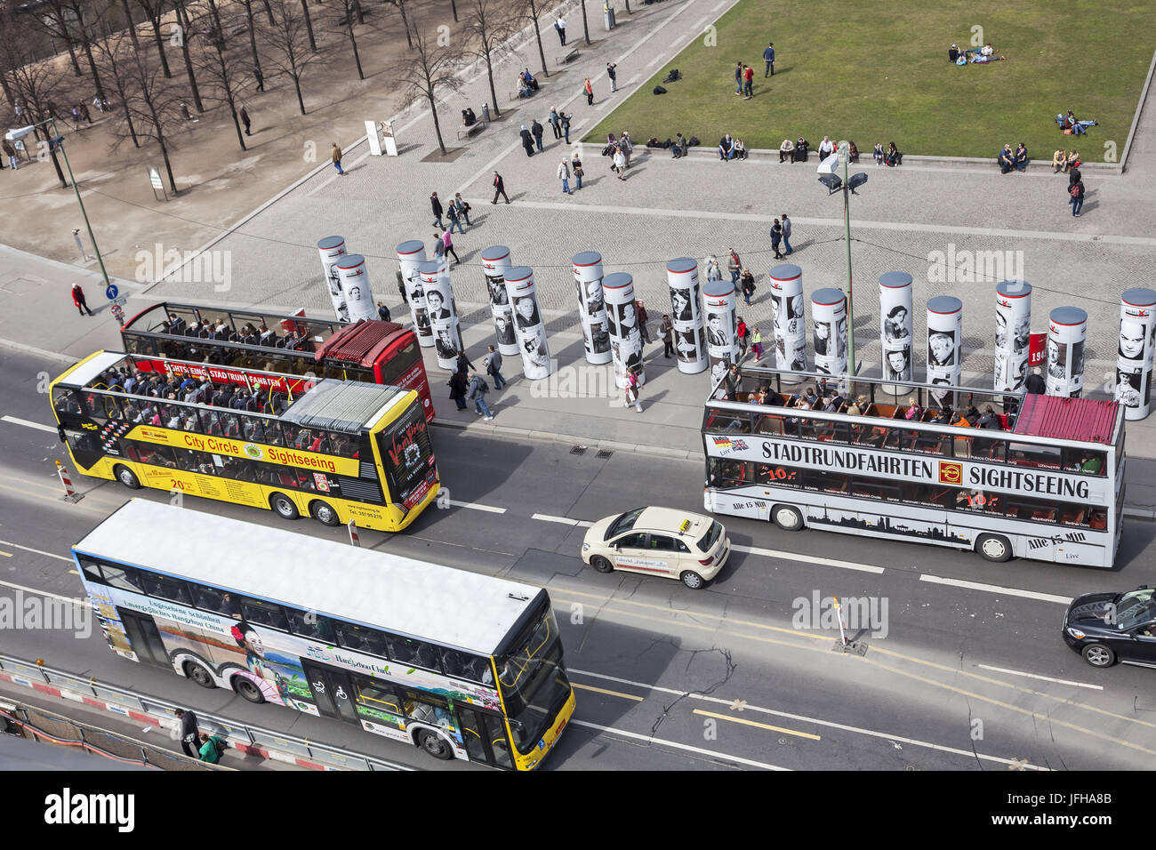Berlin linienbus hi-res stock photography and images - Alamy