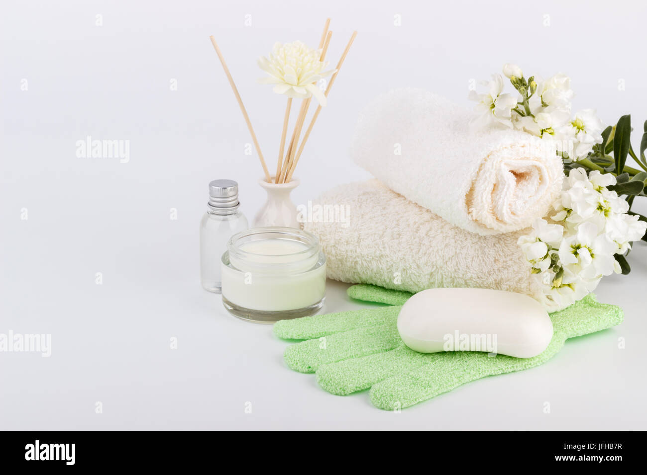 Spa wellness setting natural hi-res stock photography and images - Alamy