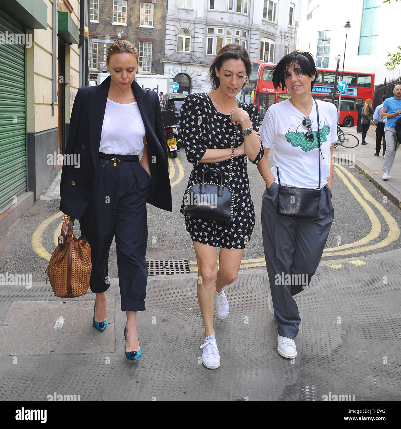 Stella, Mary McCartney, S Spiteri Seen Arriving At George Harrison: I ...