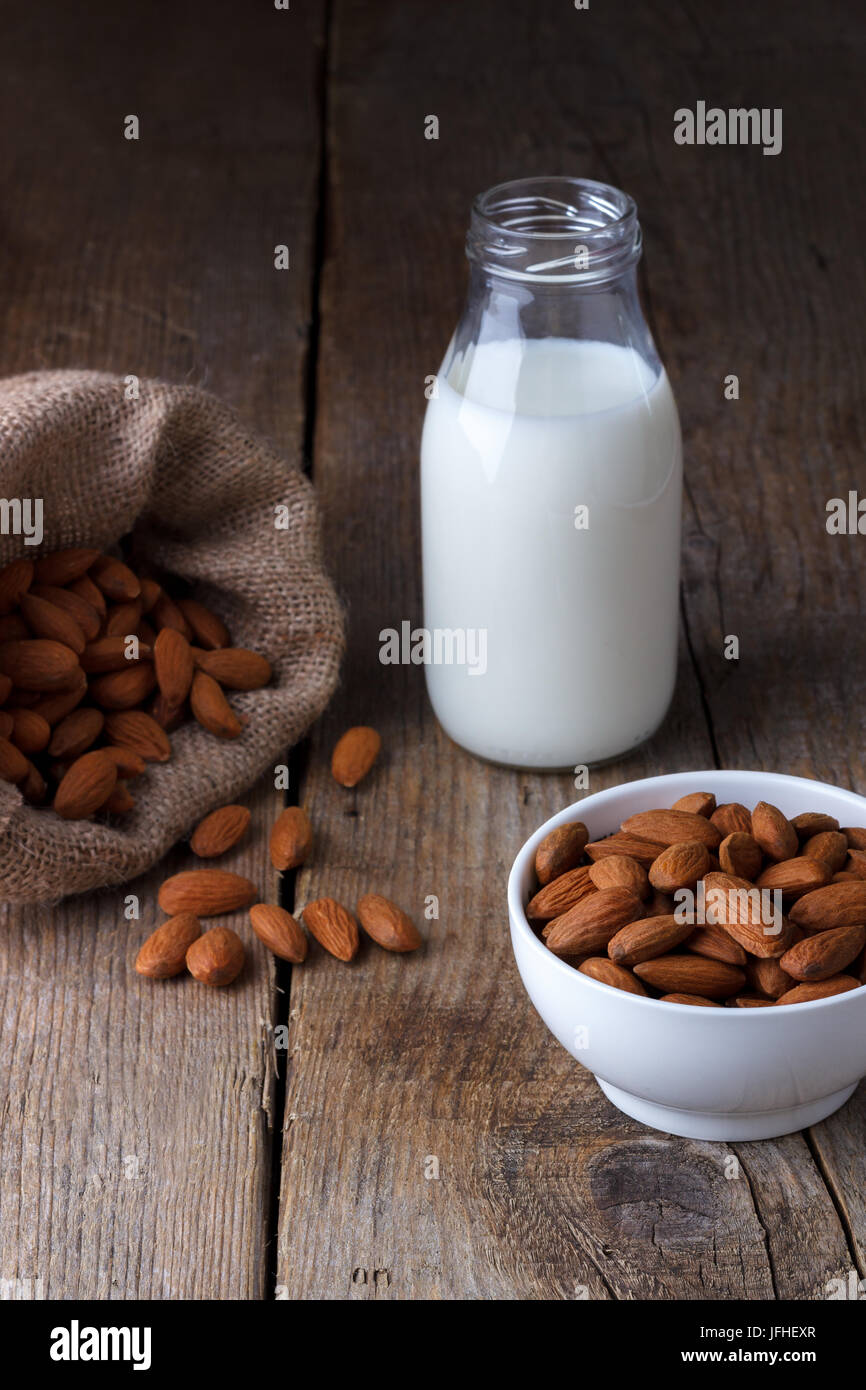 Almond milk almonds nuts hi-res stock photography and images - Alamy